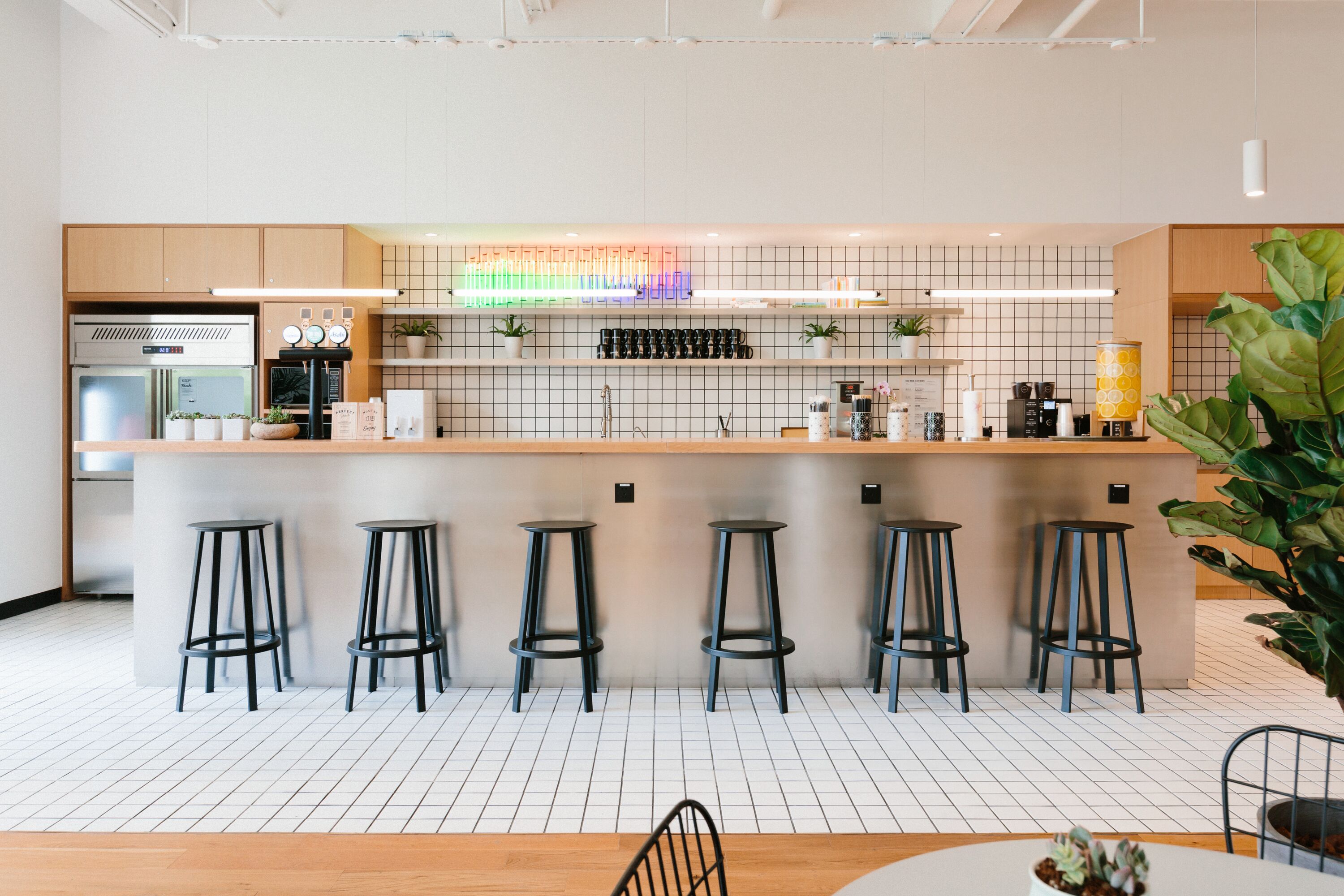 9 Person Private Office @ Phayathai Rd, Khwaeng Thung Phaya Thai, Khet ...