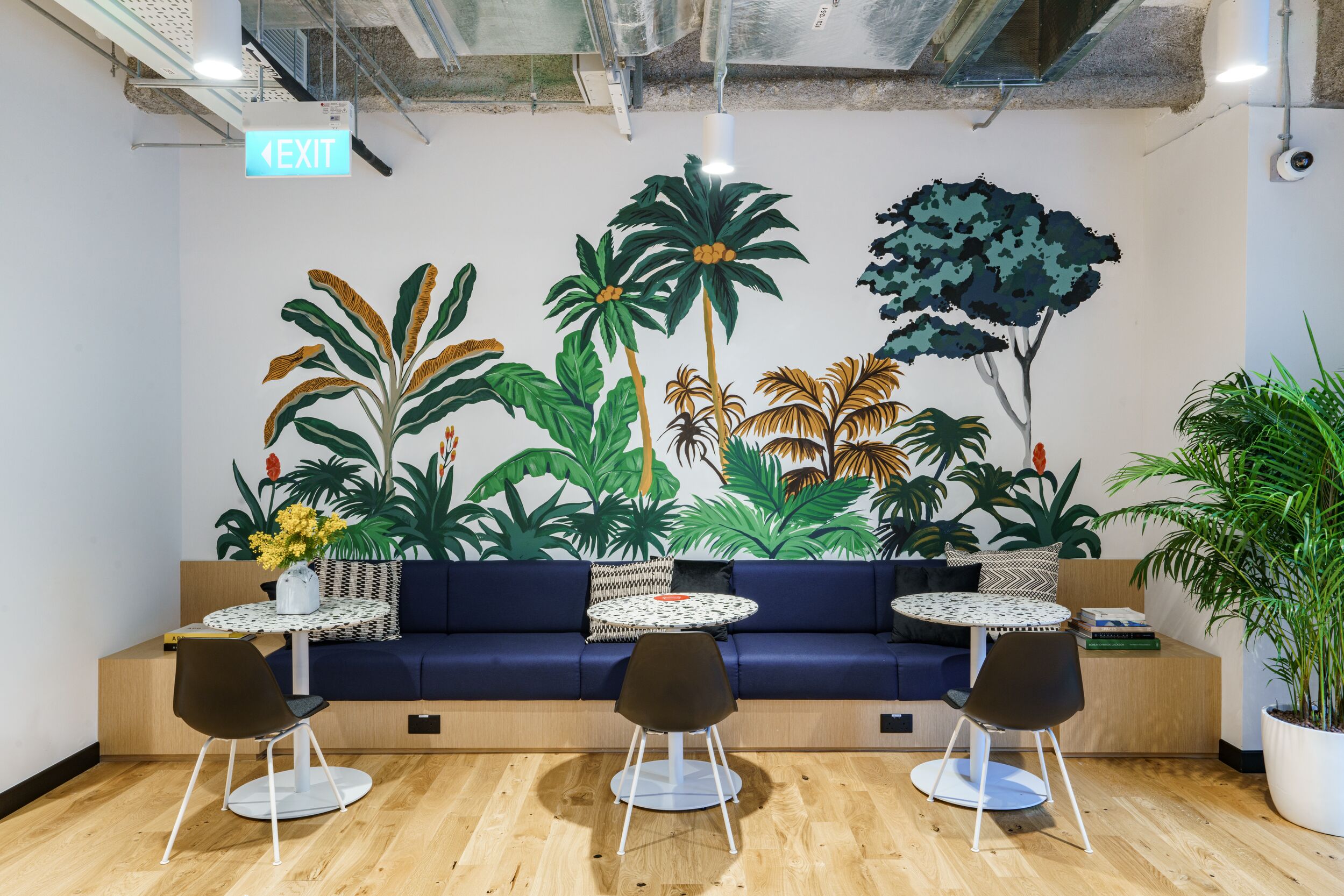 30 Raffles Place Coworking Office Space | WeWork Singapore